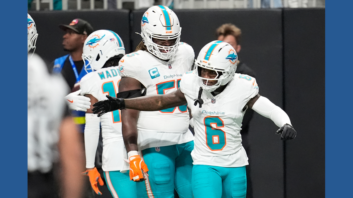 Tua Tagovailoa throws 4 TD passes as Dolphins overwhelm Falcons 34-10 ...