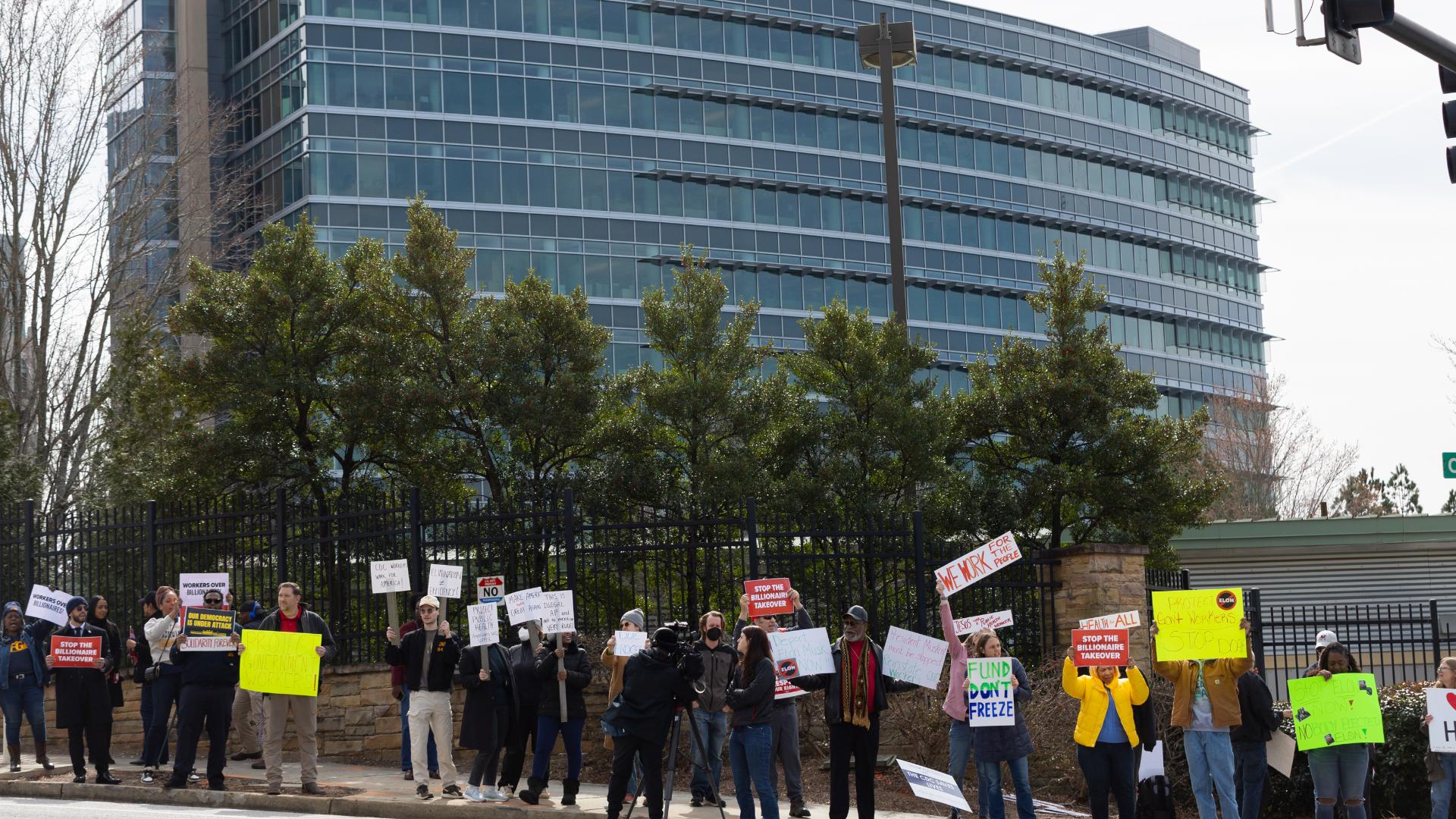 CDC workers asked to come back to work after federal layoffs | kgw.com