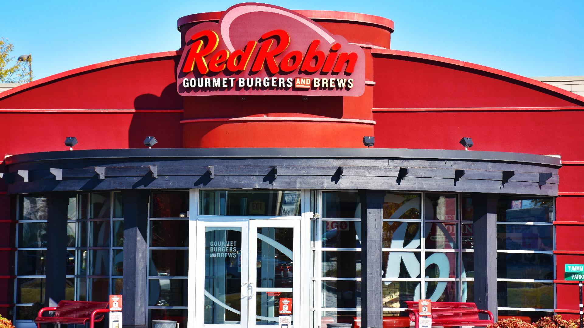 Popular burger chain selling 30 restaurants to pay down debt | kgw.com