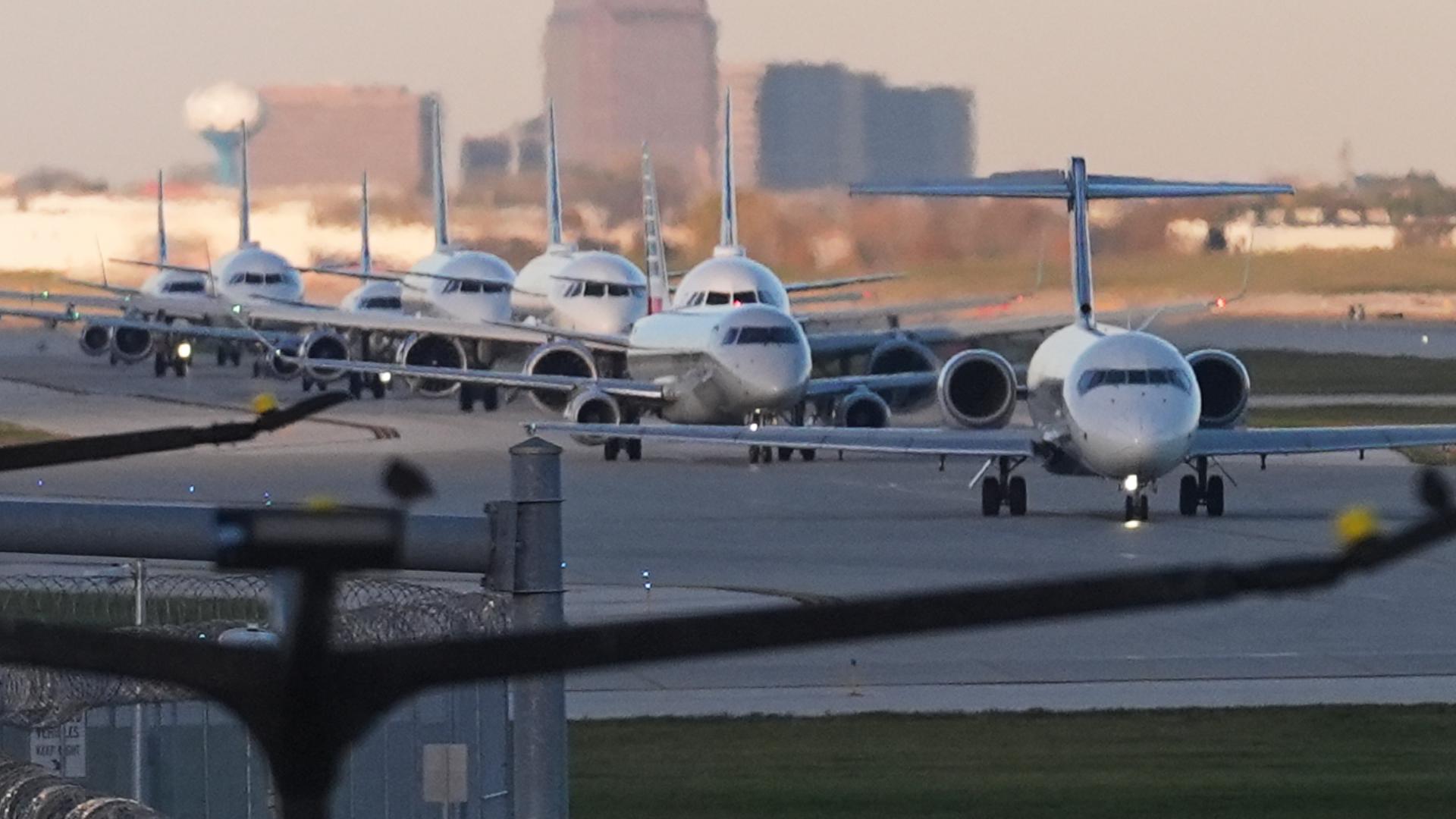 More than 1,000 flights canceled as air traffic cuts take effect ...
