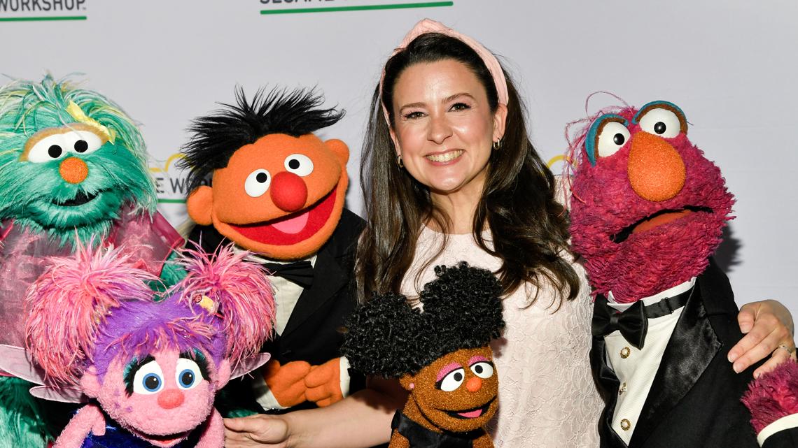 Ms. Rachel's new baby name revealed: YouTuber welcomes baby girl | kgw.com