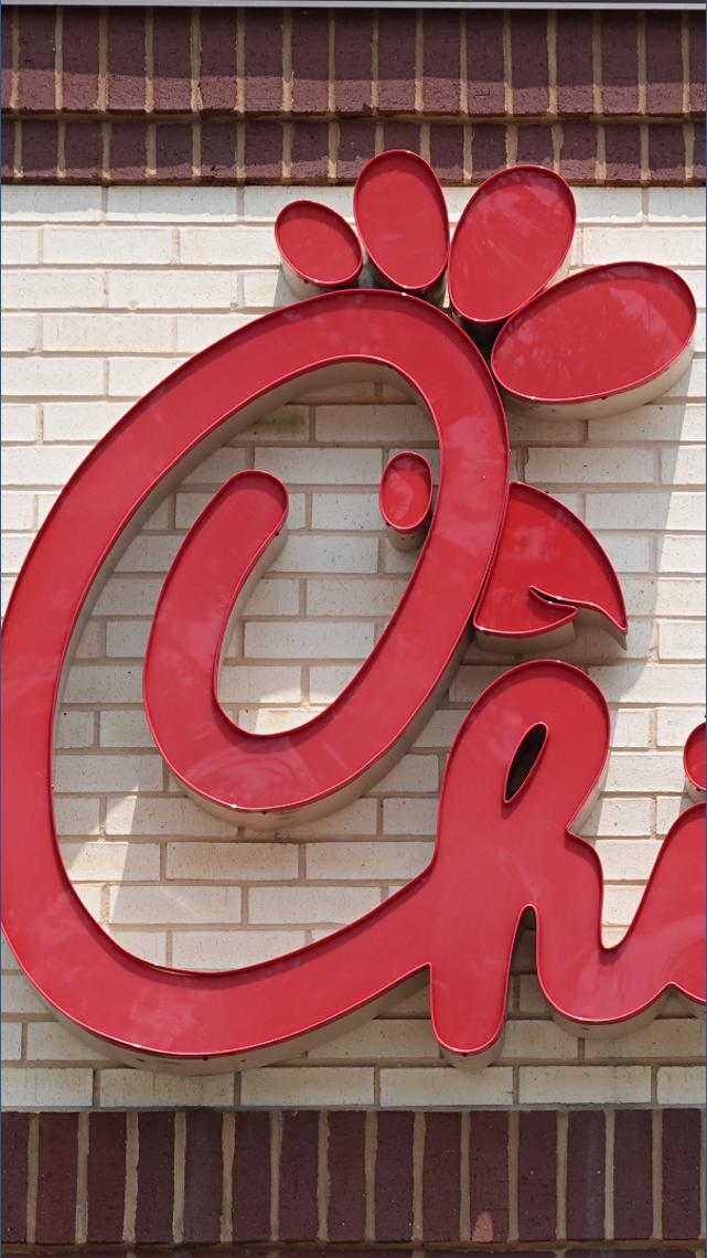 Chick-fil-A launches its first-ever vending machine | kgw.com