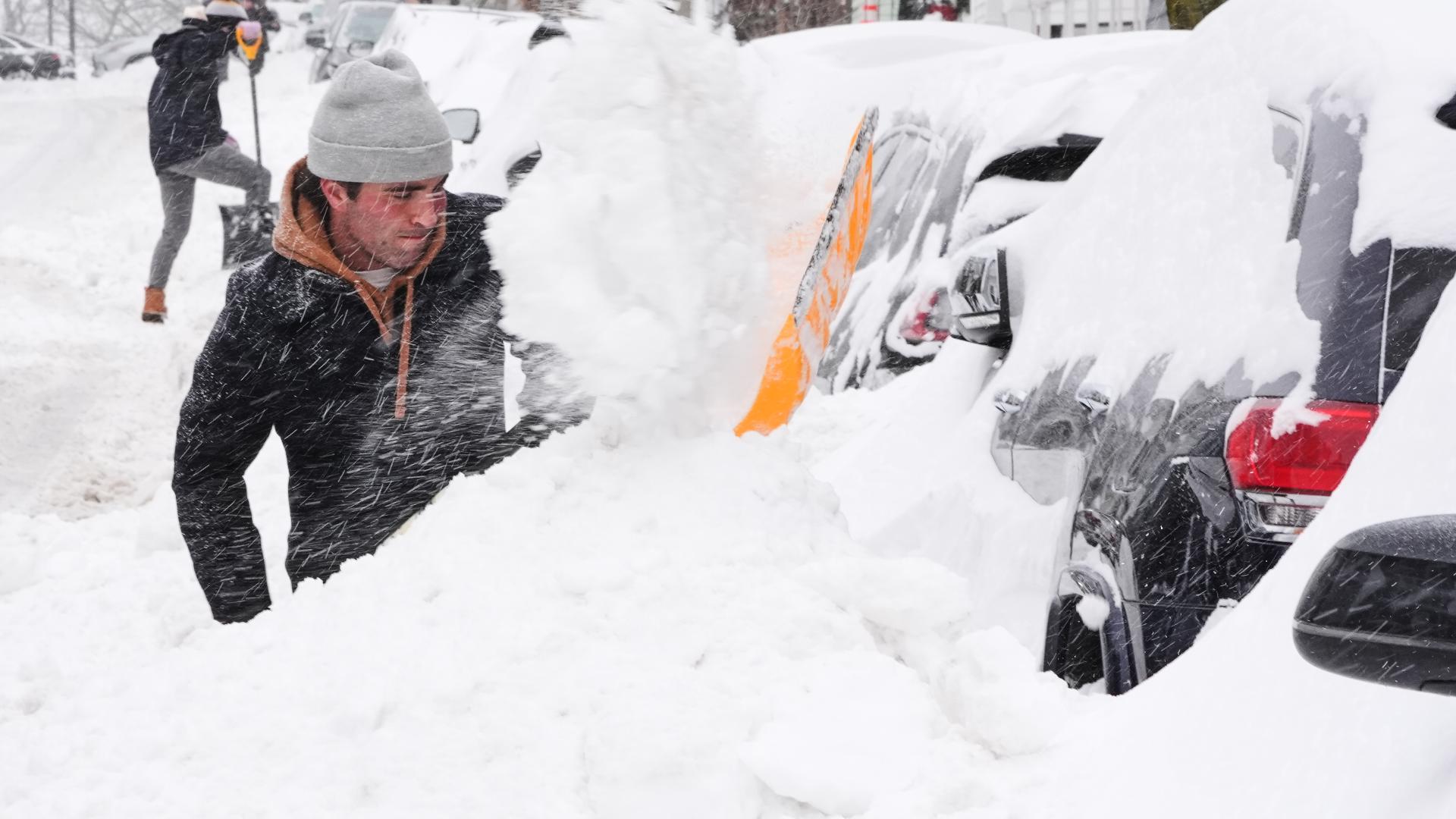 How the polar vortex and warm ocean intensified a major US winter storm ...