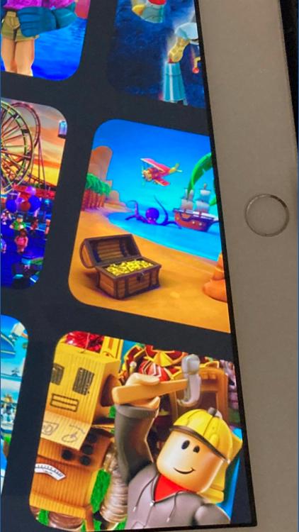 Roblox begins requiring selfies for chat feature, verified with a ...