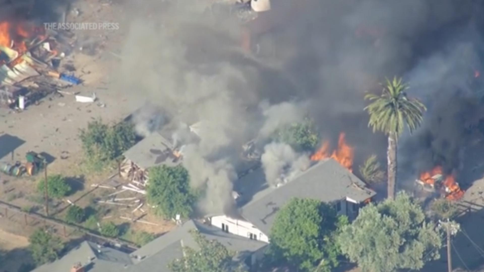 Fireworks warehouse in northern California explodes, forcing ...