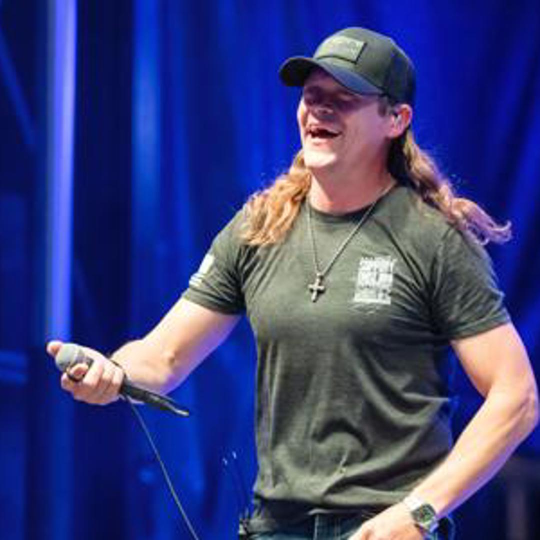 Brad Arnold, lead singer of 3 Doors Down, dies at 47 | kgw.com