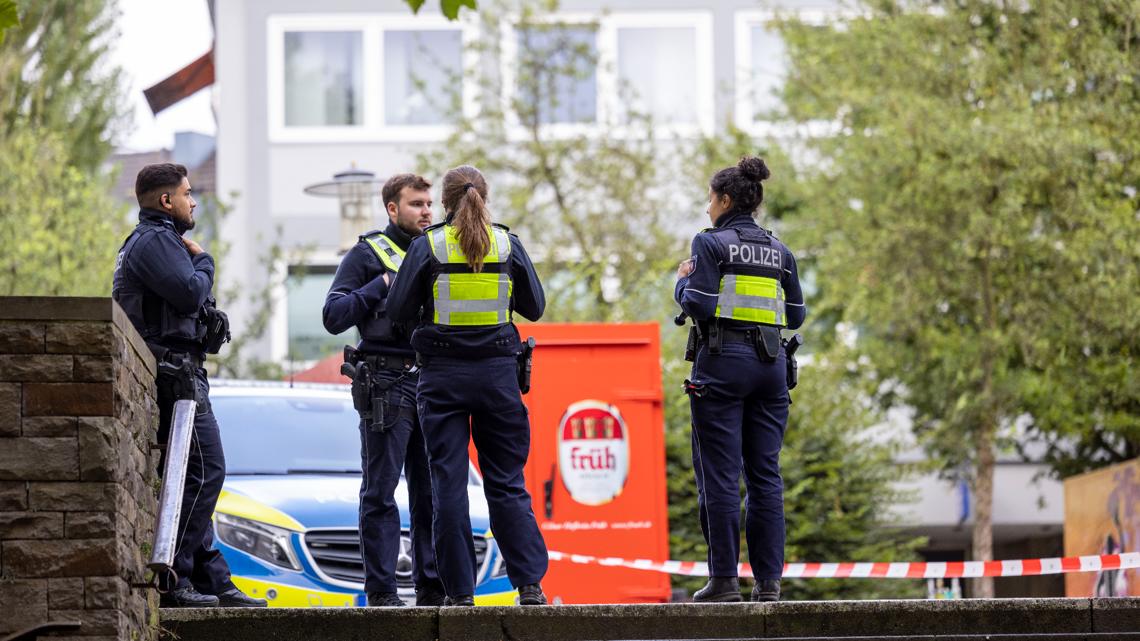 Man turned himself in over Solingen knife attack that killed 3 | kgw.com