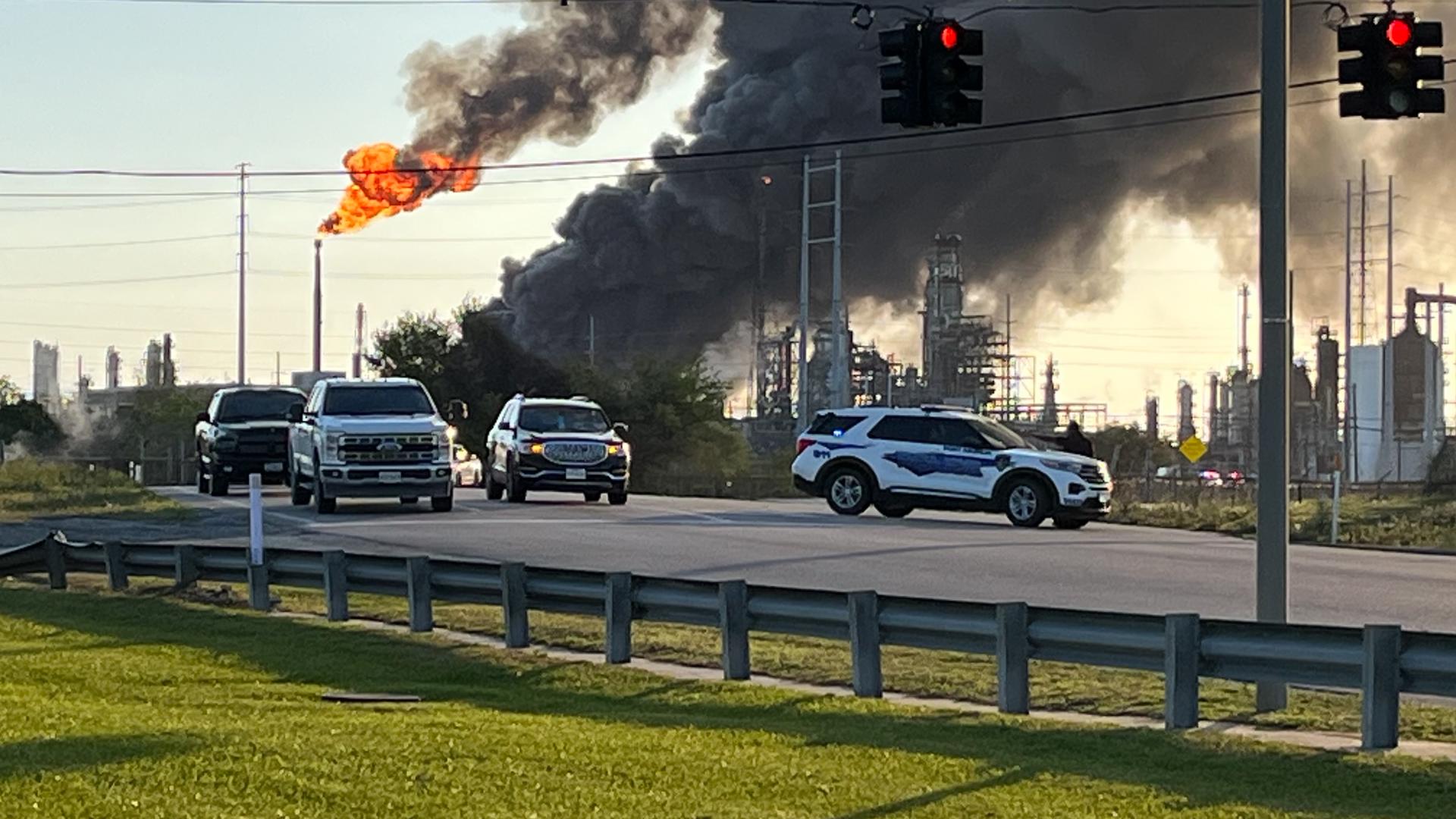 Massive explosion reported at Valero refinery in Texas | kgw.com