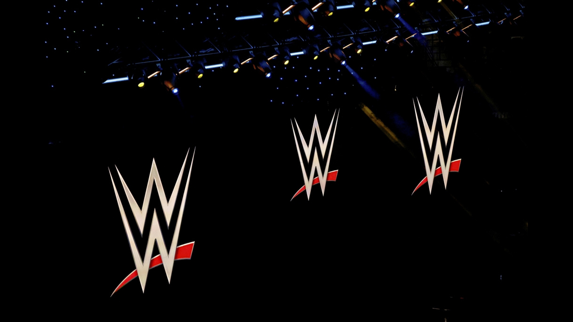 WWE superstars coming to Portland for Friday Night SmackDown at the ...