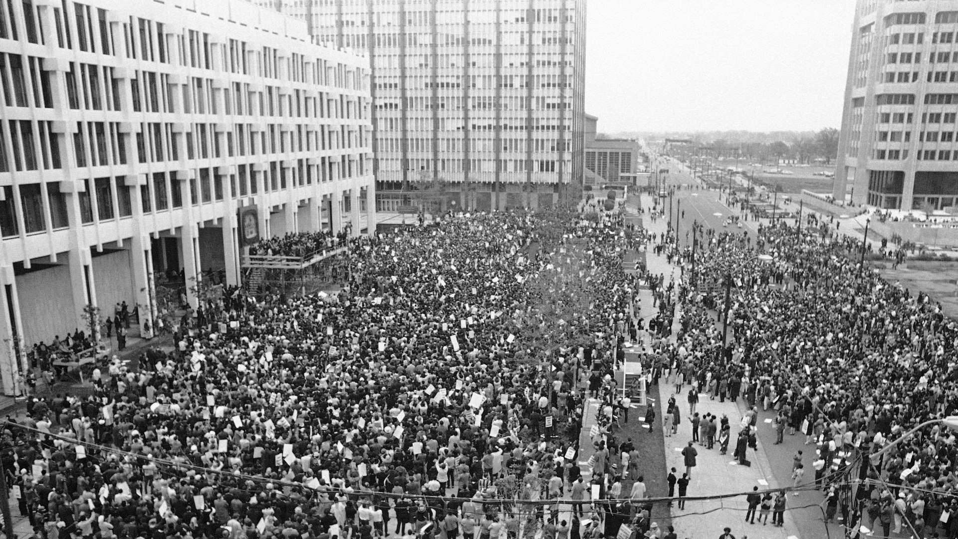 Photos: Martin Luther King Jr. murdered this day in 1968 | kgw.com
