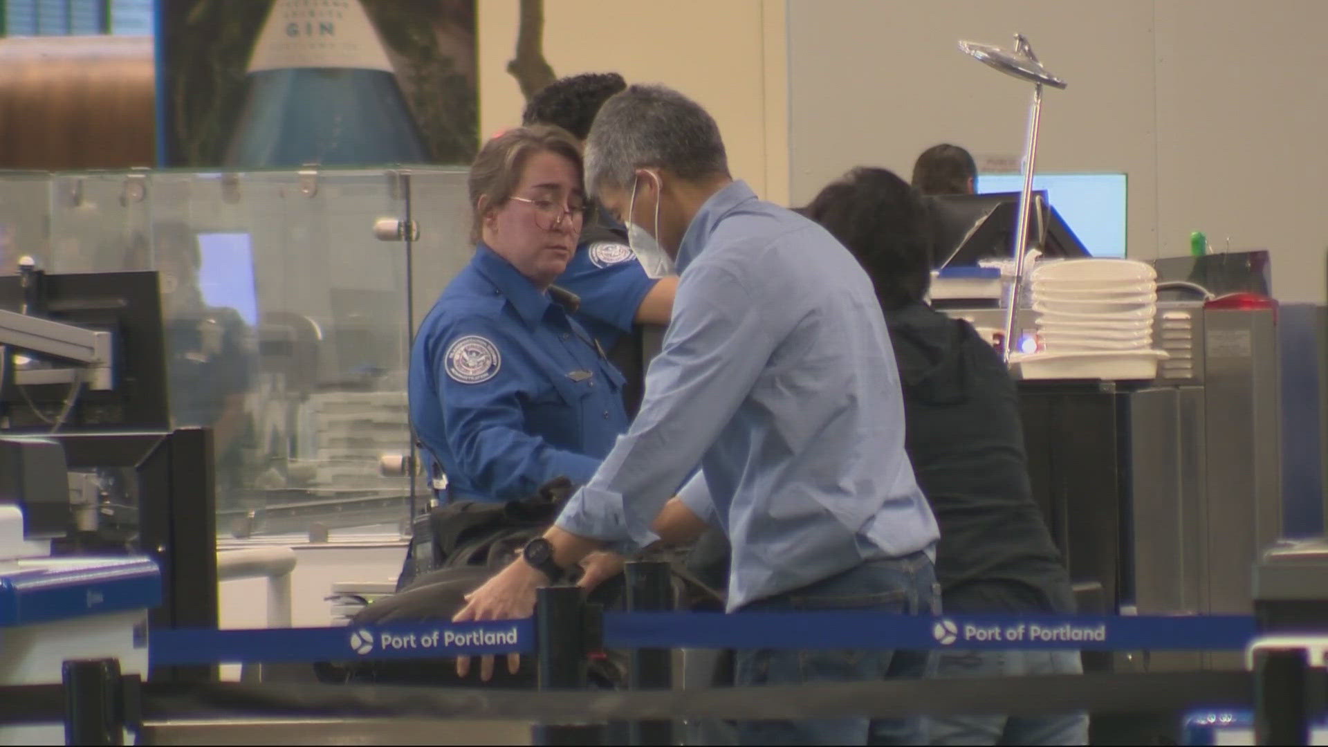 TSA investigating how meat cleaver slipped past security at Portland ...