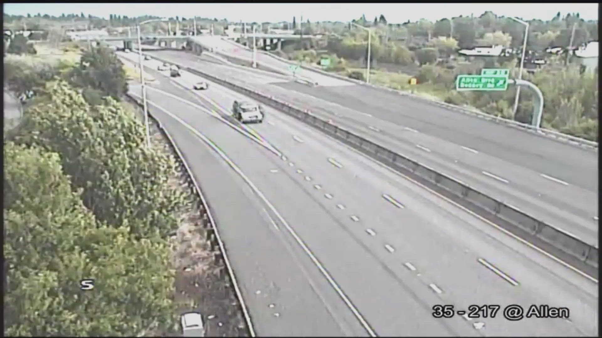 Parts of southbound OR 217 Reopens early after weekend construction ...