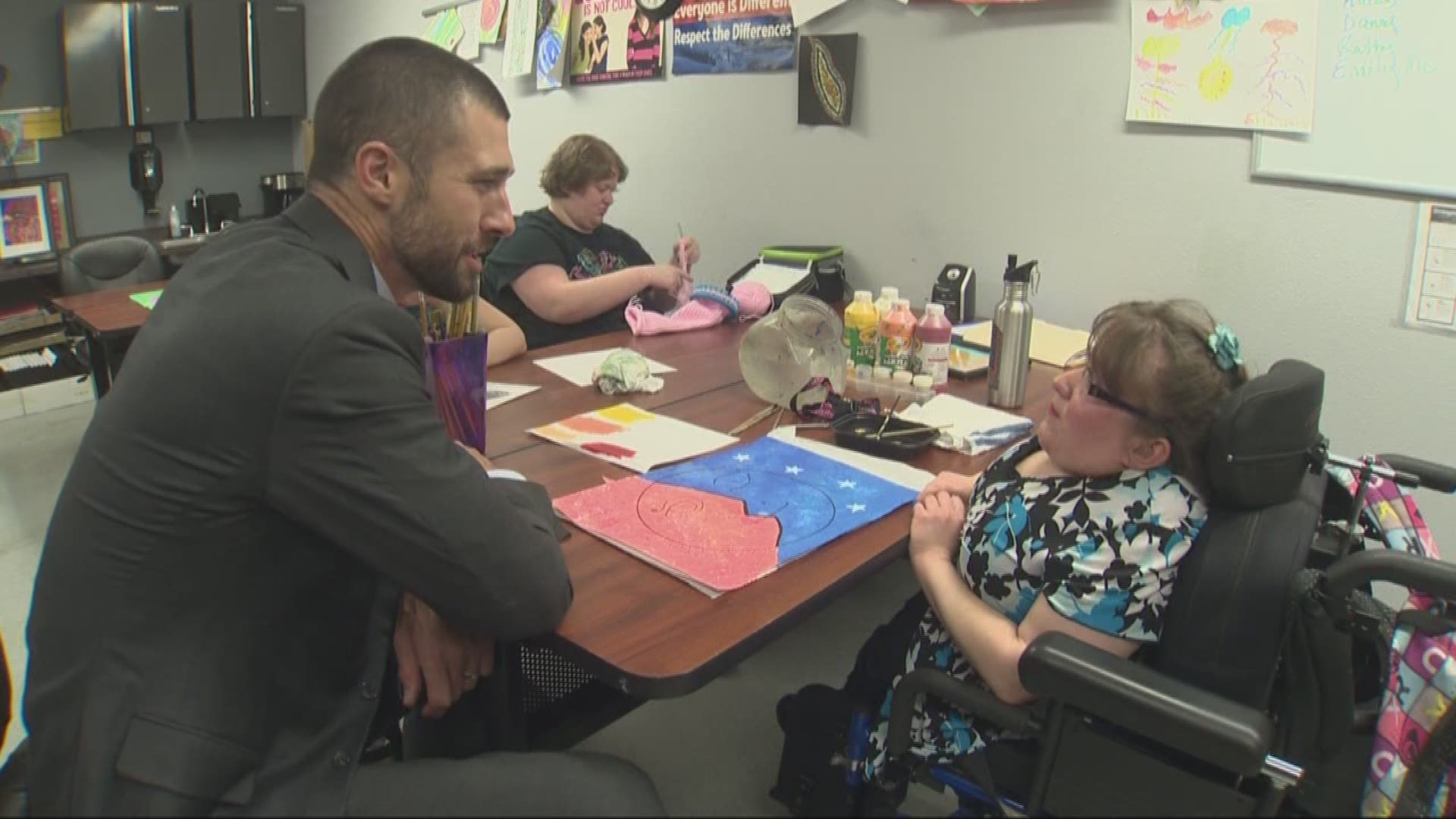 Girl uses art to raise money for Doernbecher Children's Hospital | kgw.com