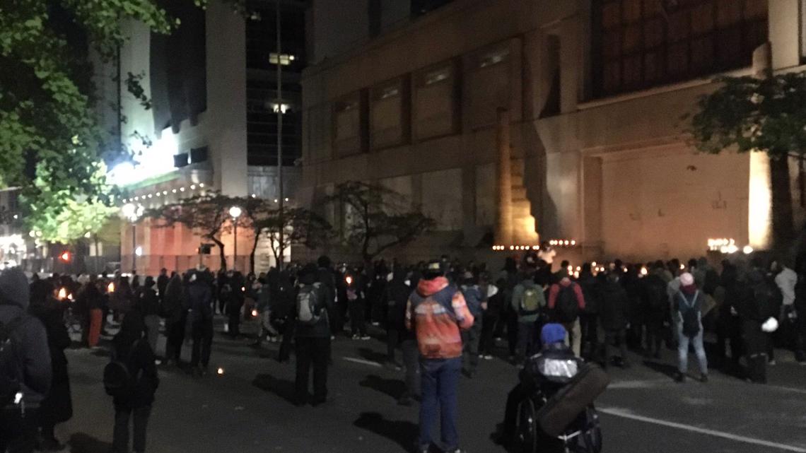 Portland protests: Portland demonstrators hold vigil | kgw.com