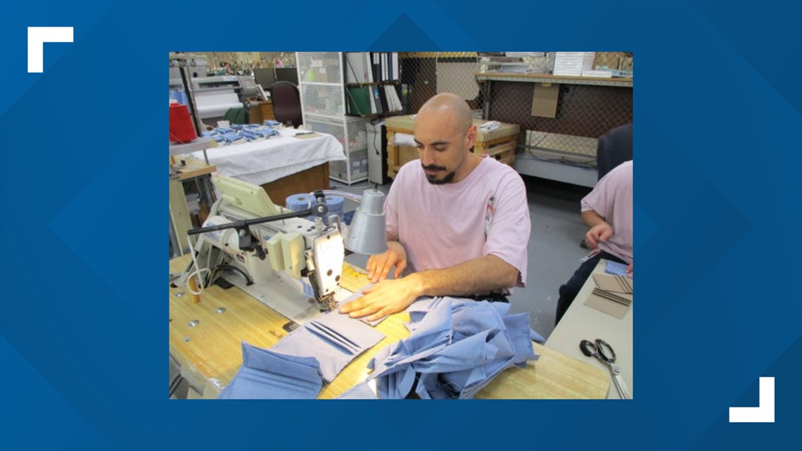 Oregon inmates are making face masks for guard and inmates | kgw.com