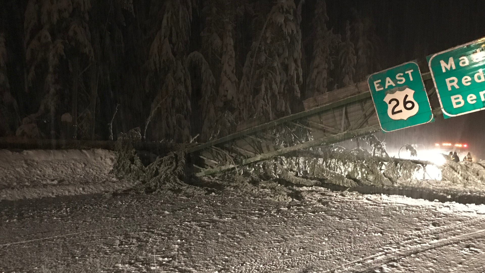 Photos: Tree knocks down sign bridge on US 26 | kgw.com