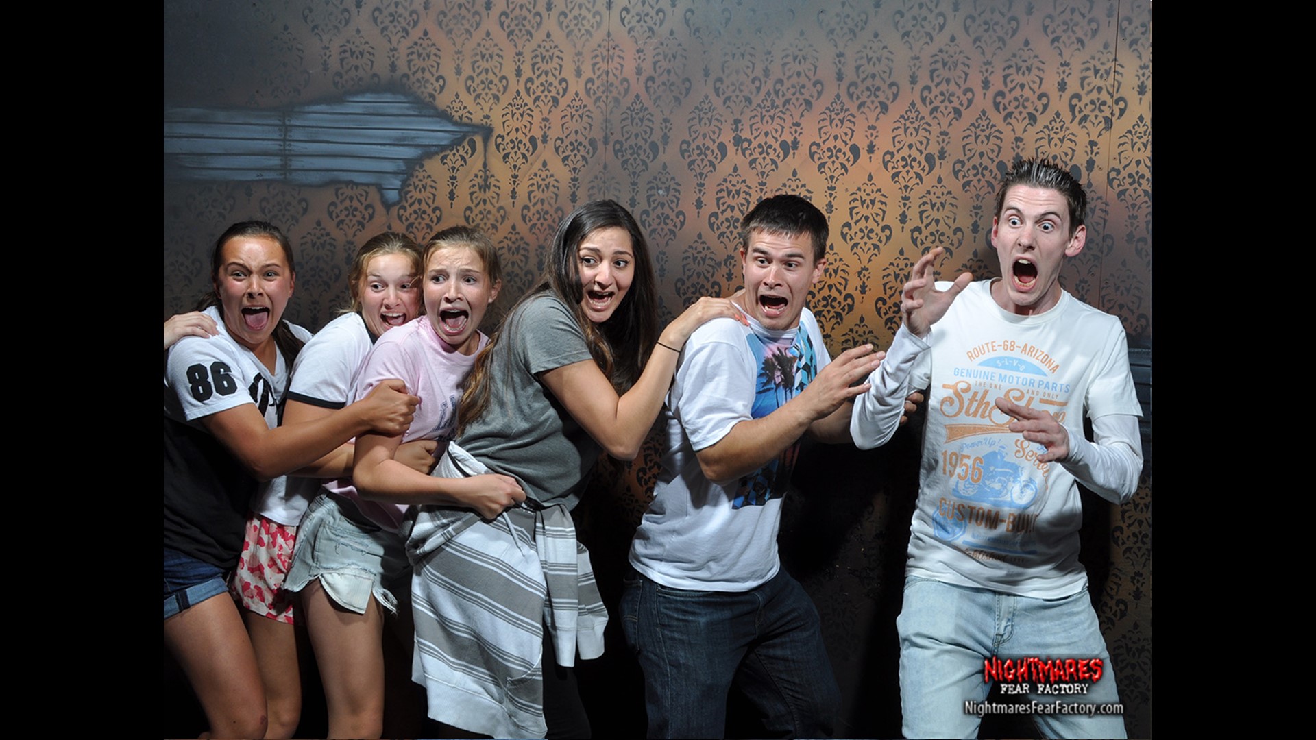 2015: 'Faces of fear' inside haunted house | kgw.com