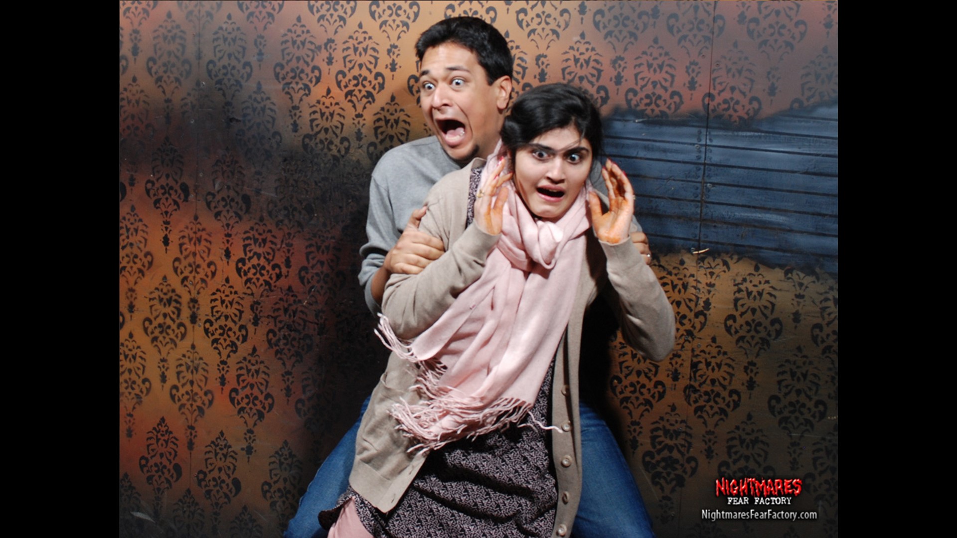 2015: 'Faces of fear' inside haunted house | kgw.com