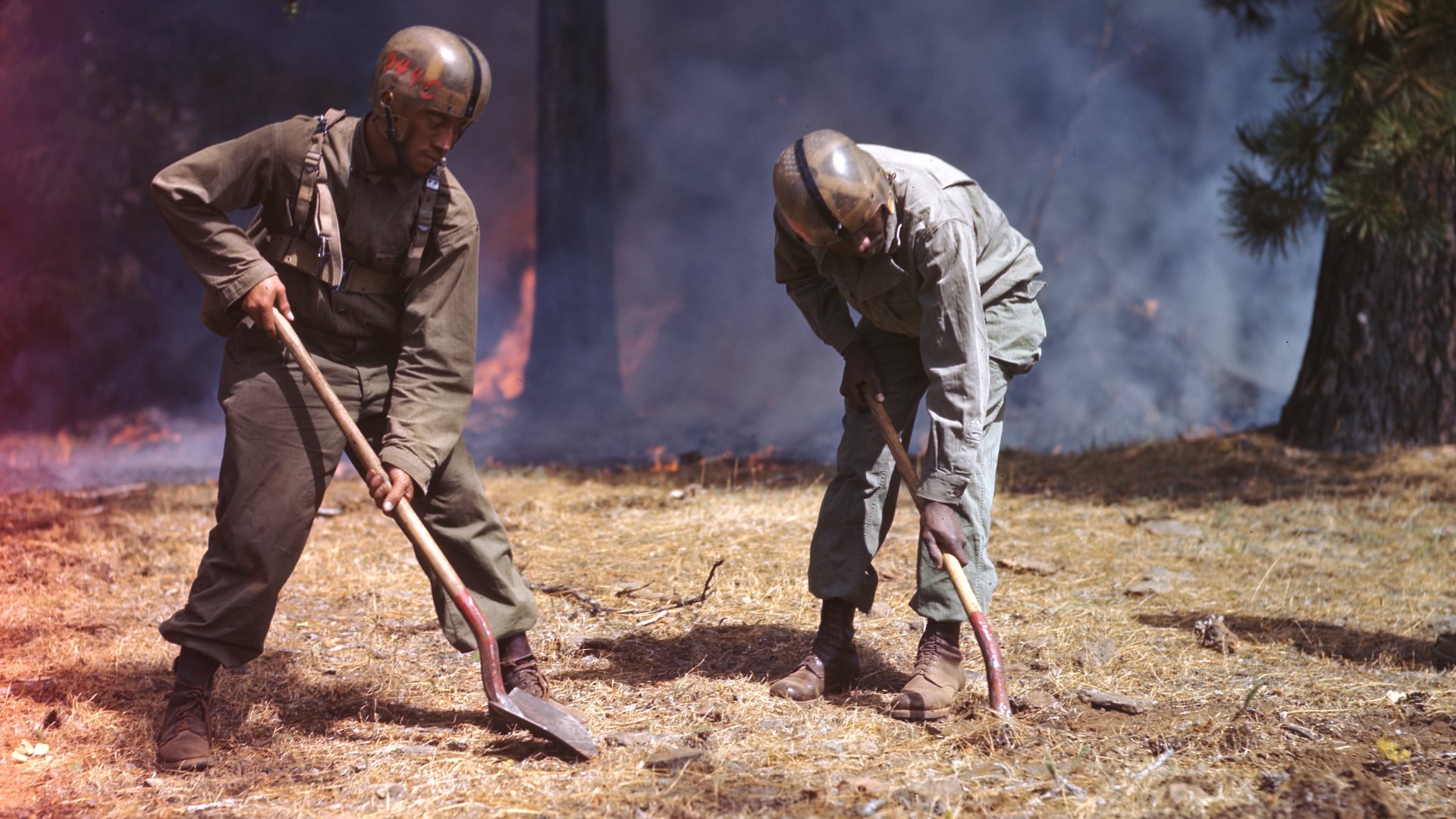The first Black paratroopers and their secret mission in Oregon | kgw.com