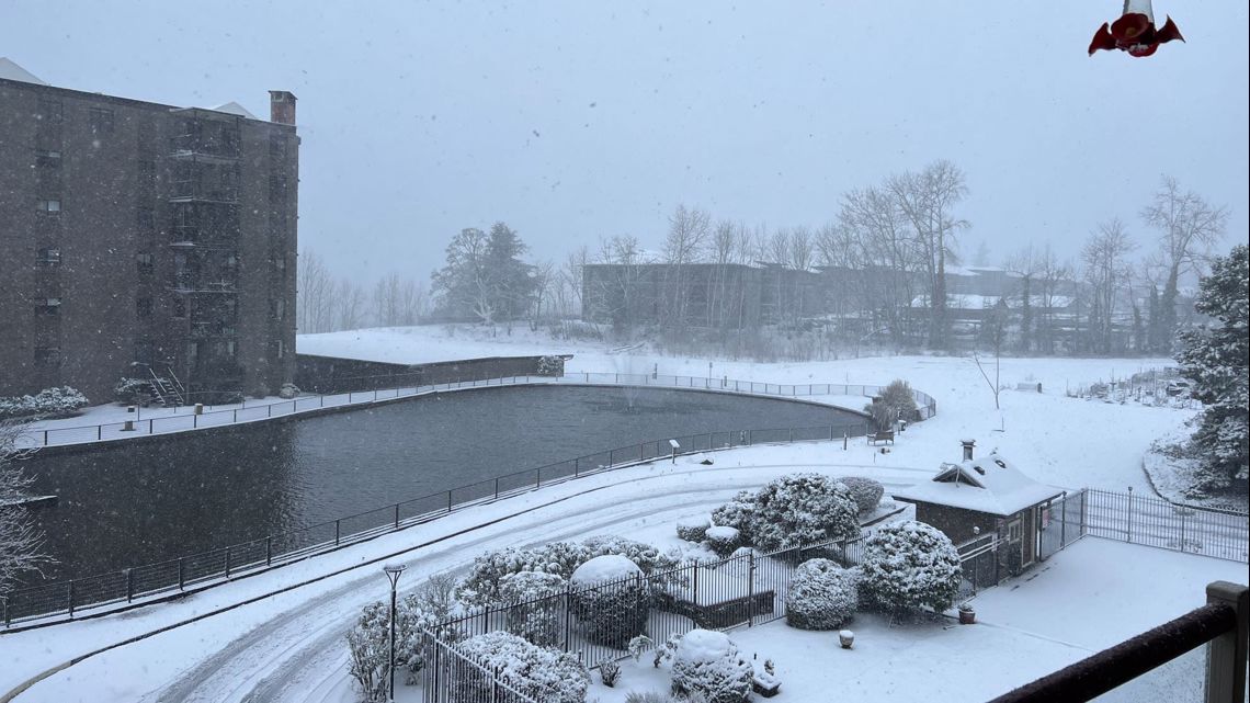 Winter storm in Oregon: Record snow falls in Portland | kgw.com