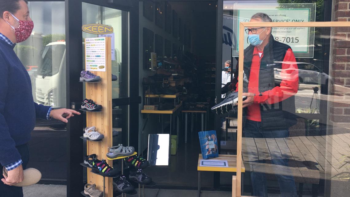 Vancouver shoe store has new safety tool for fitting | kgw.com