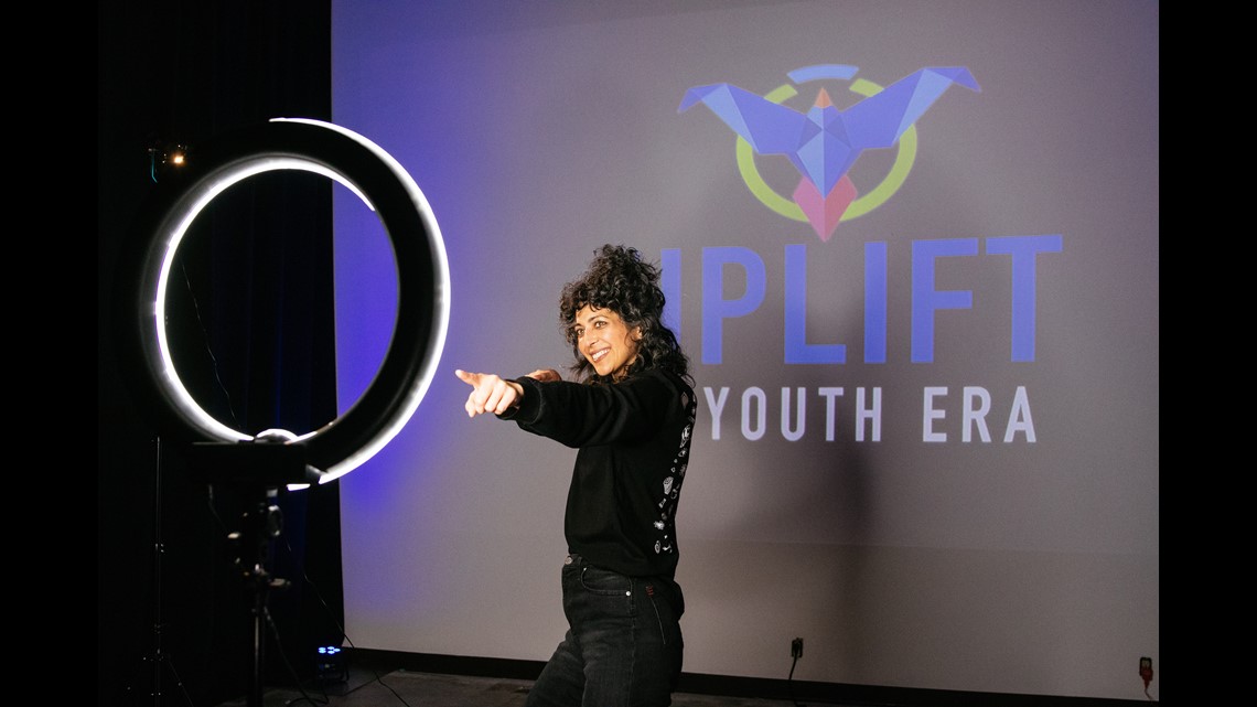 Virtual 'Uplift' event helps teens manage mental health | kgw.com