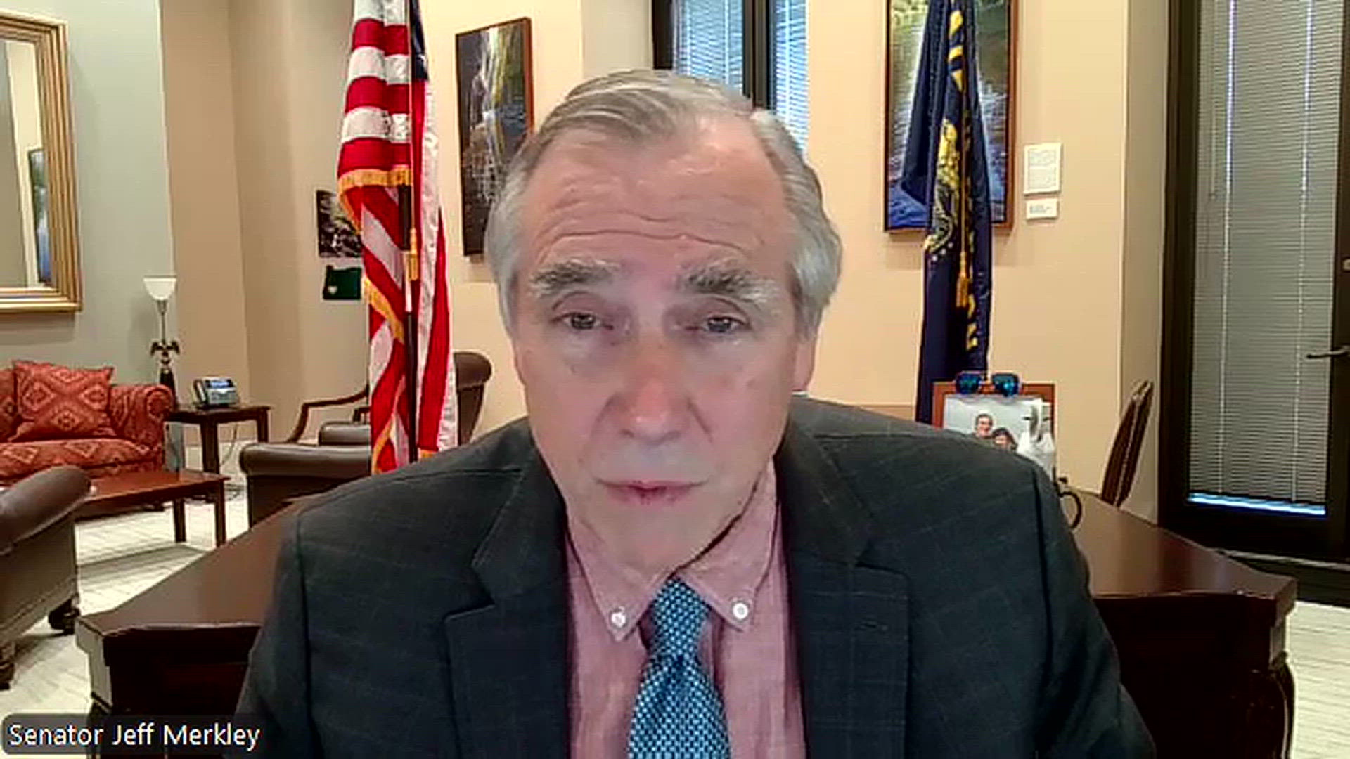 Sen. Jeff Merkley says Congress 'not closer' to opening government as ...