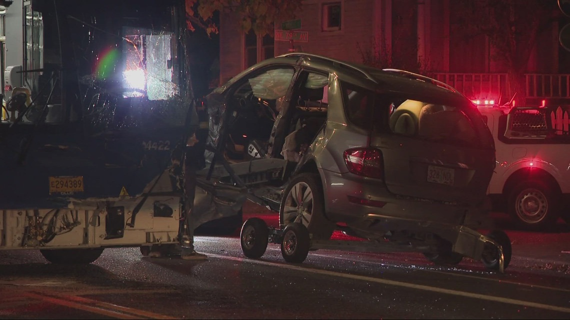 Crash between car and TriMet bus leaves driver hospitalized | kgw.com
