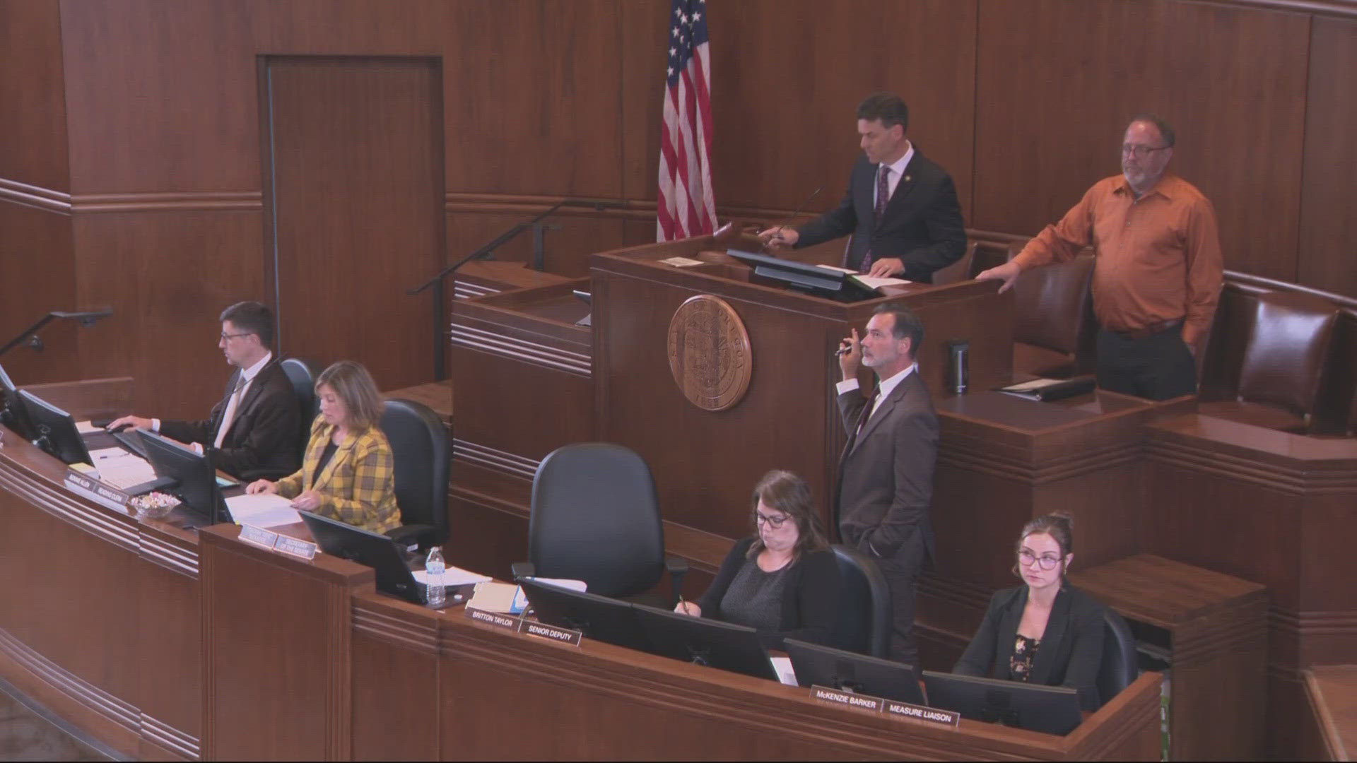 Oregon Senate passes long-delayed stopgap transportation bill | kgw.com