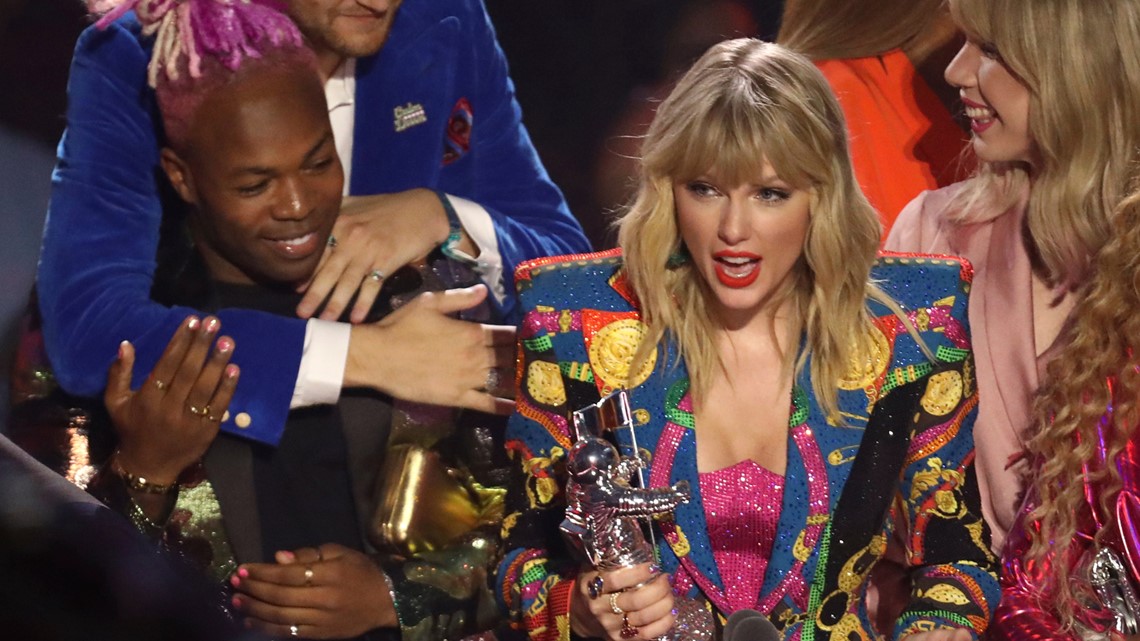 Taylor Swift speaks out in support of Equality Act, LGBTQ+ community ...