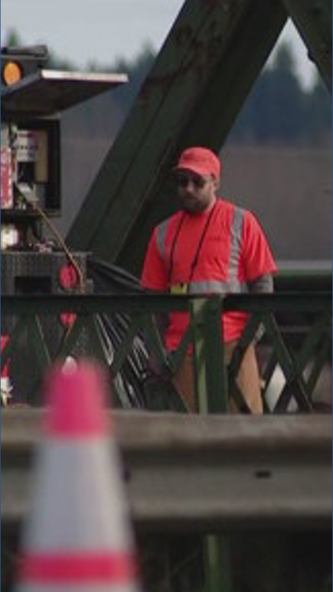 Floods, evacuations and bridge closures in Washington | kgw.com