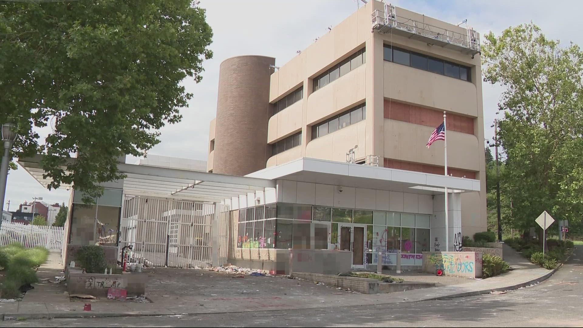 Feds spend millions to upgrade security at Portland ICE building | kgw.com