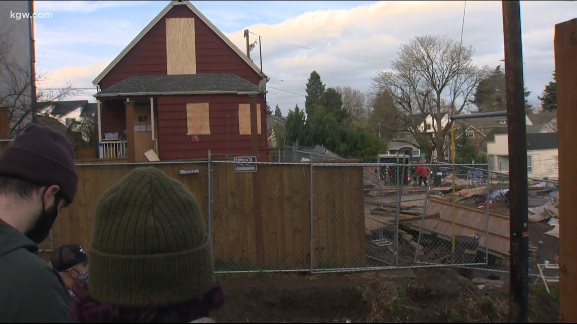 'Red House' family owns second home in N Portland | kgw.com