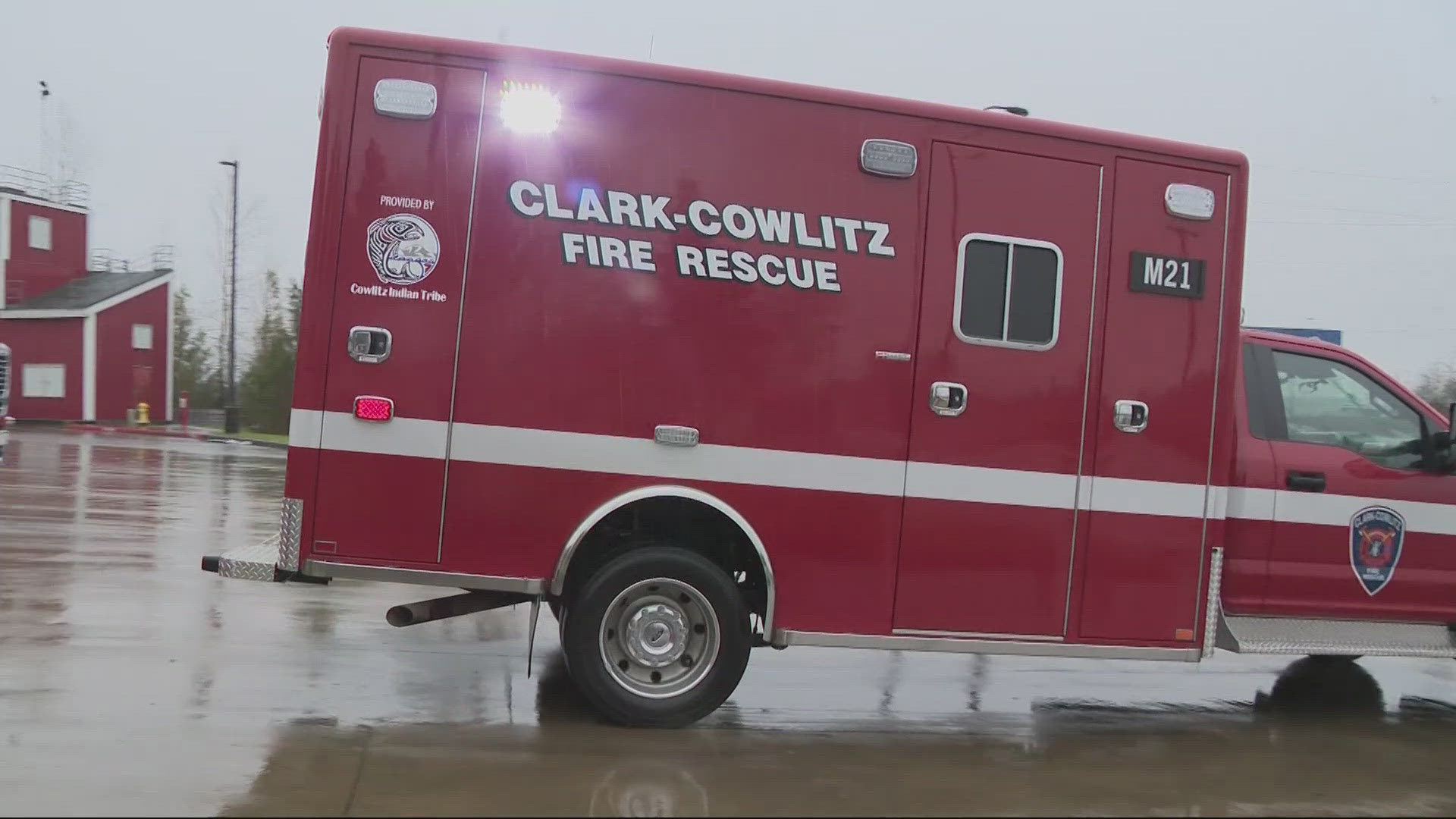Clark-Cowlitz Fire Rescue hopes new ambulance speeds up response times ...