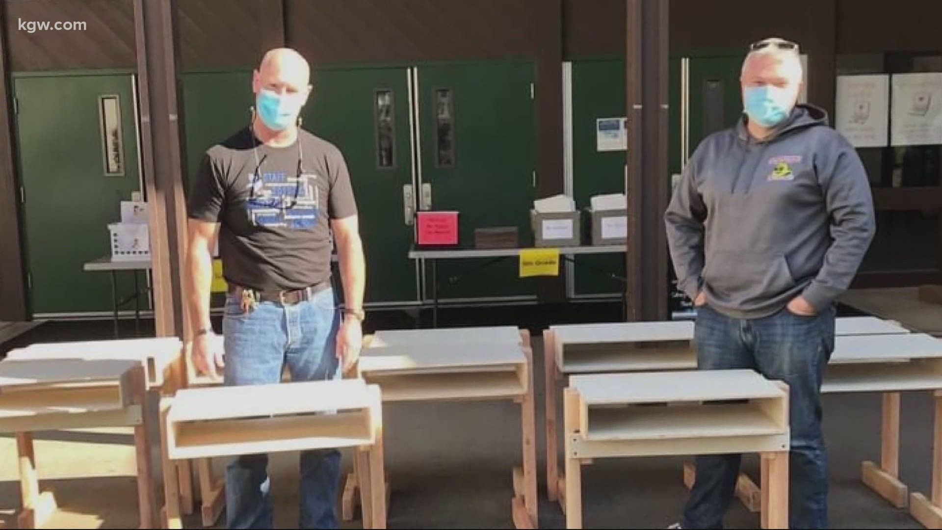 Clackamas firefighter builds desks for kids impacted by wildfires | kgw.com