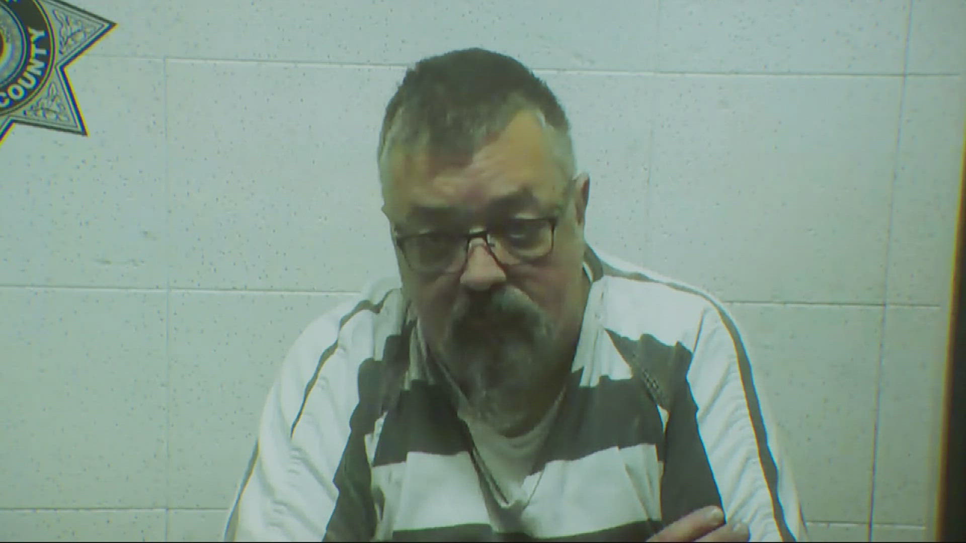 Oregon police sergeant indicted on multiple child sex abuse-related ...