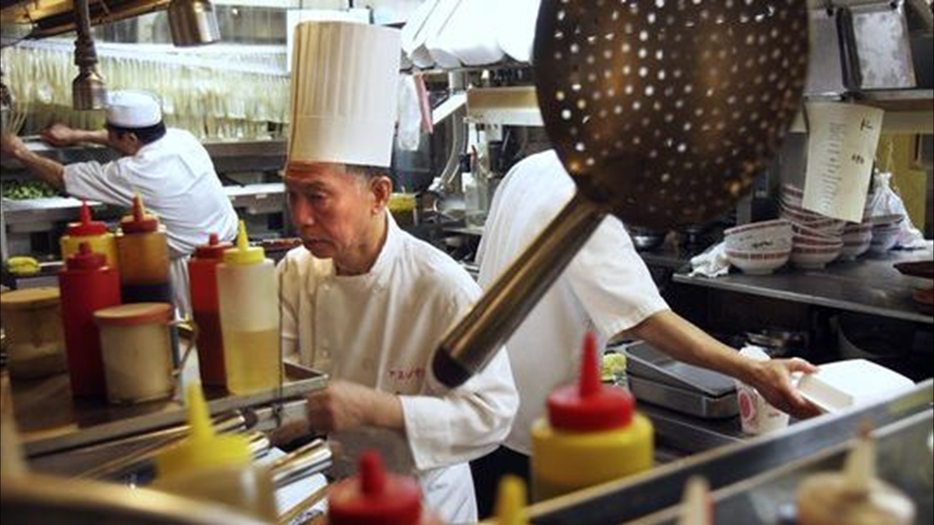 Beloved Salem chef Kam Sang Kwan dies | kgw.com