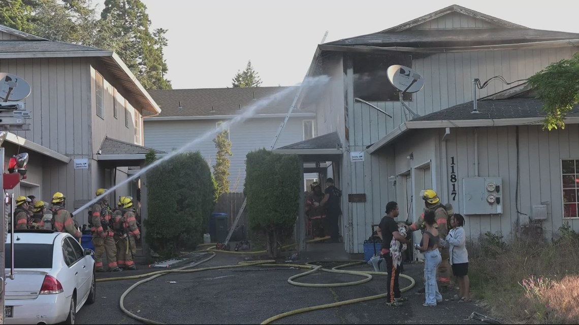 Arson suspected in early morning Southeast Portland fire; public help ...