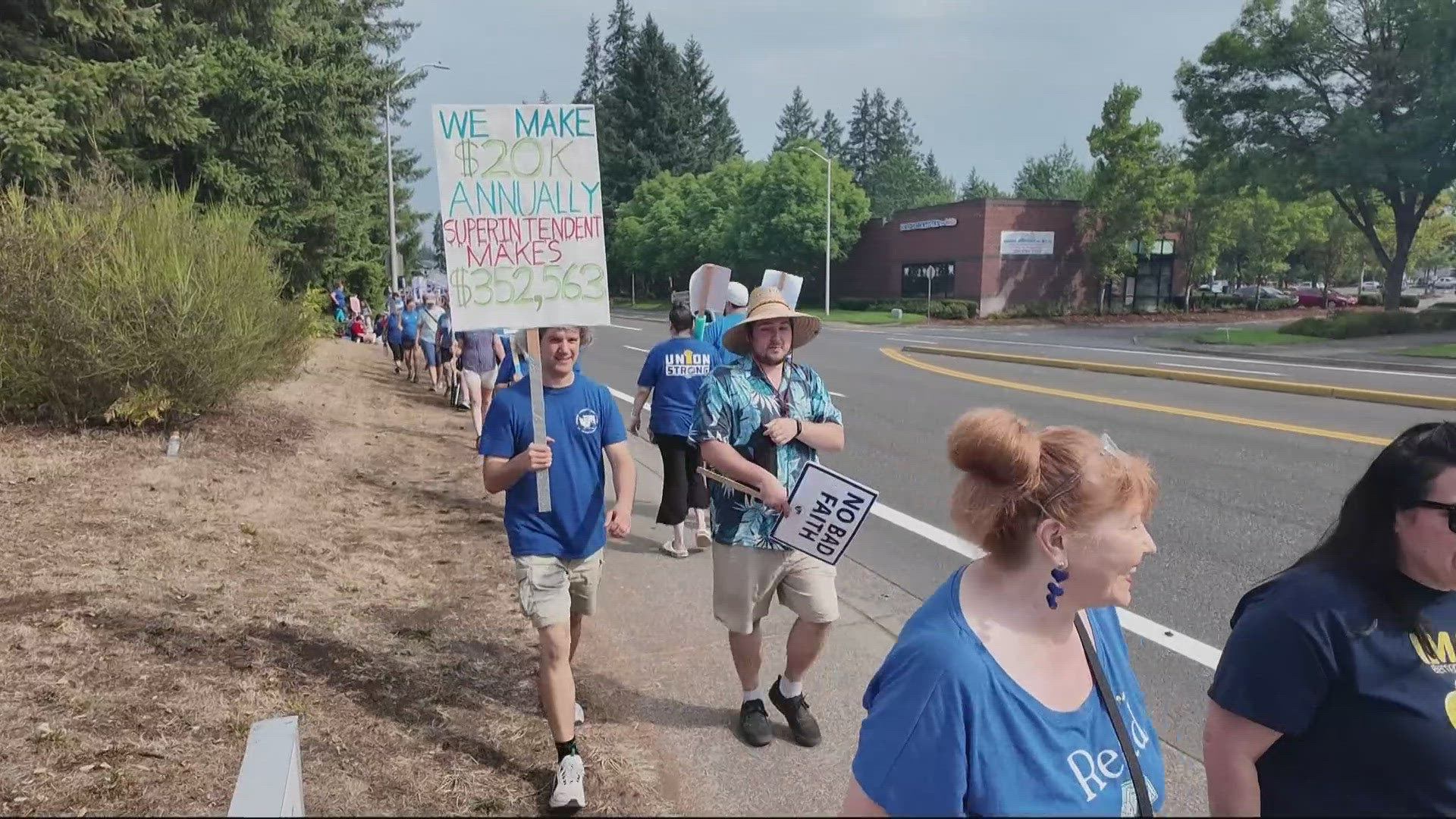 Evergreen Public Schools staff extend strike, turning down latest offer ...