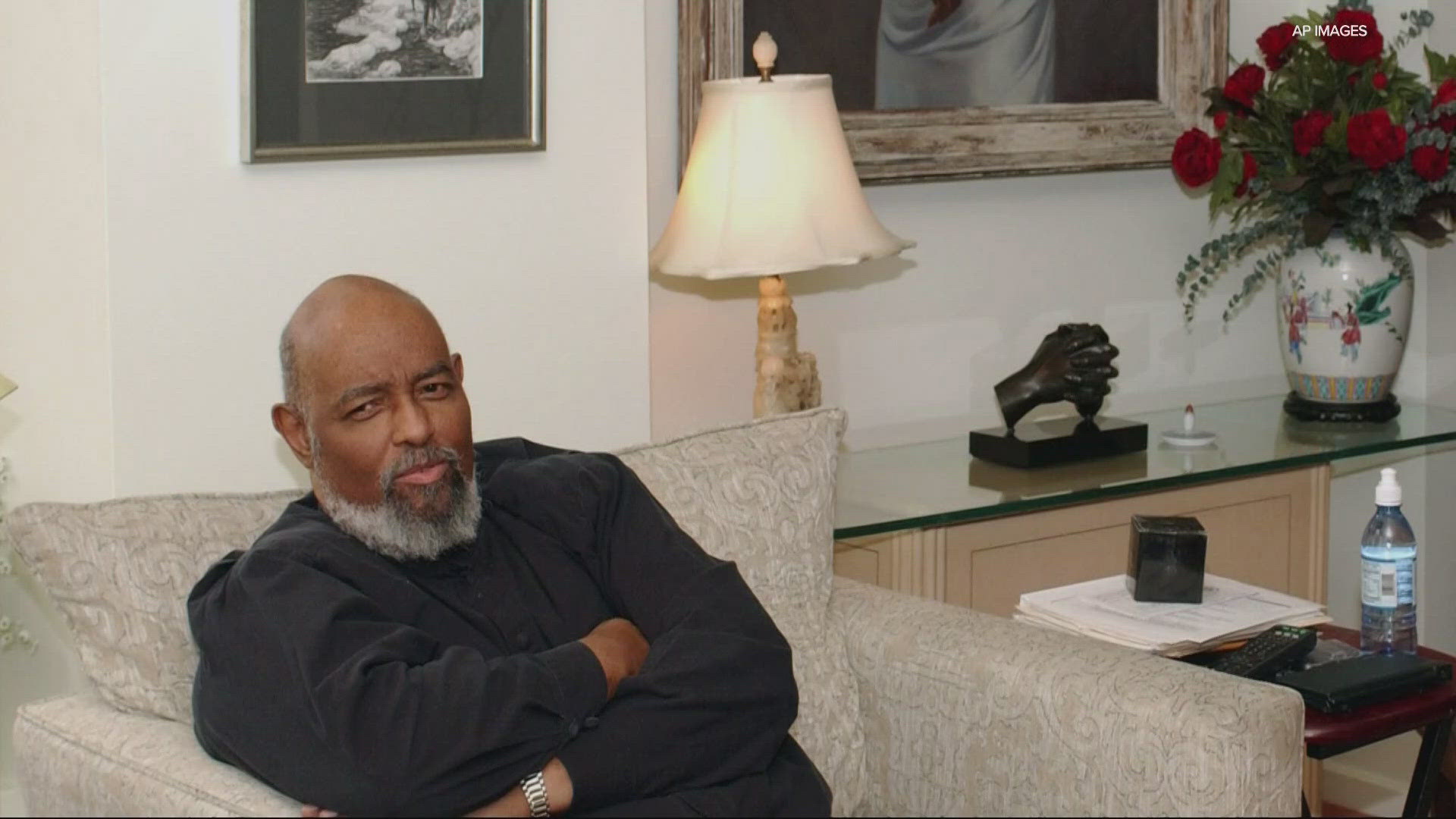 New memoir honors the life of former Oregon Symphony conductor James ...