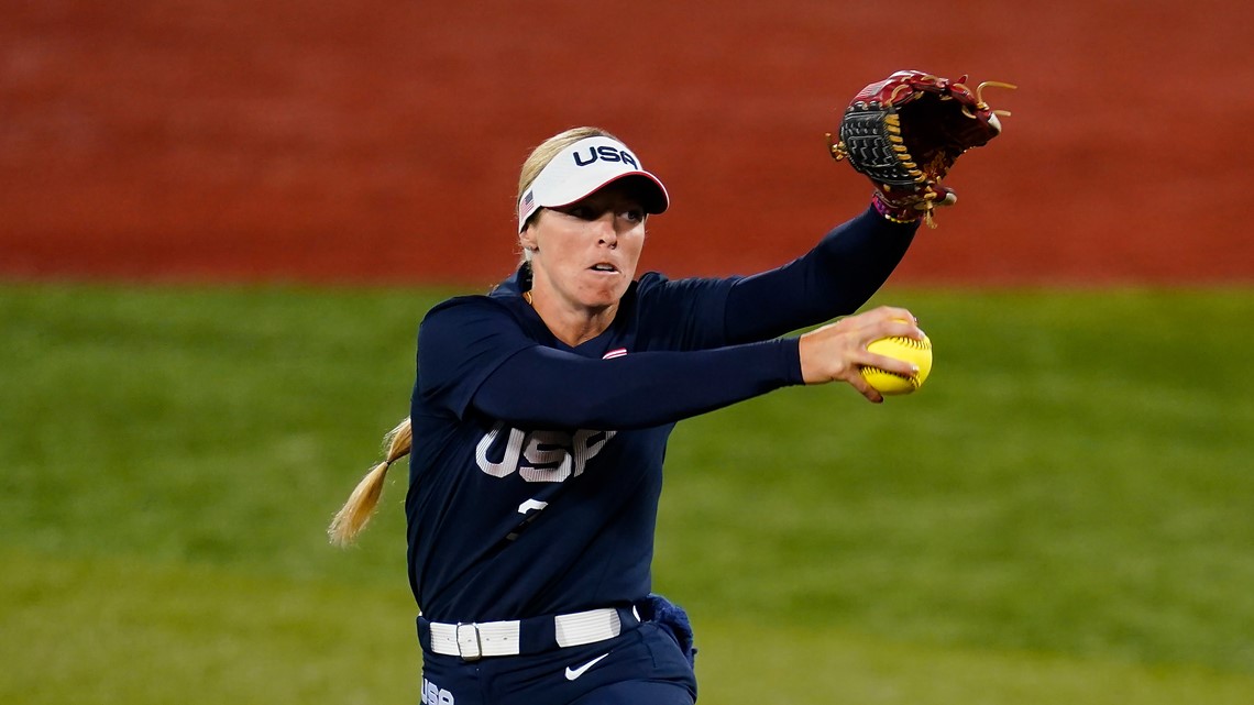 US women's softball wins silver at Tokyo Olympics | kgw.com