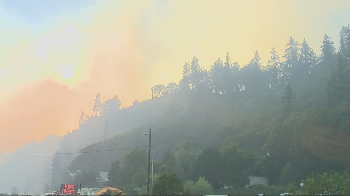Tunnel 5 Fire burning in Skamania County continues to grow | kgw.com