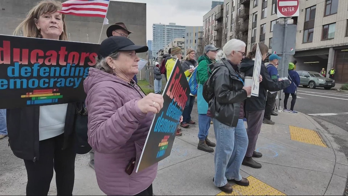 Protesters hold sing-along demonstration outside Portland ICE facility ...