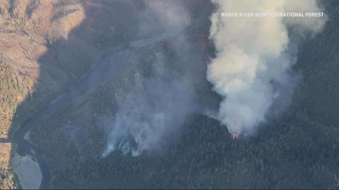 Flat fire wildfire in Southern Oregon grows to over 5,400 acres | kgw.com