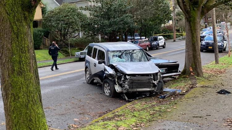 1 dead, 5 injured in Portland after driver hits pedestrians | kgw.com