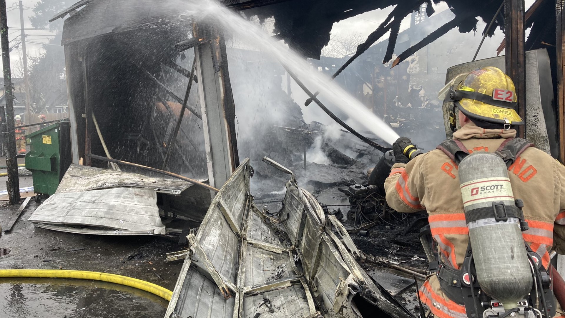 Auto shop fire in Portland destroys building | kgw.com