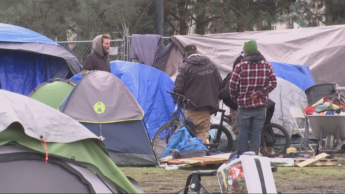 Lawsuit halts camping ban in Oregon city at heart of SCOTUS ...