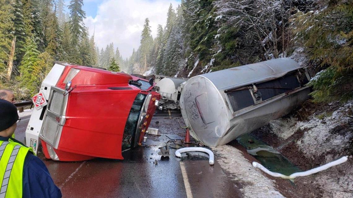 Highway 22 in Oregon reopened after tanker crash, fuel spill | kgw.com