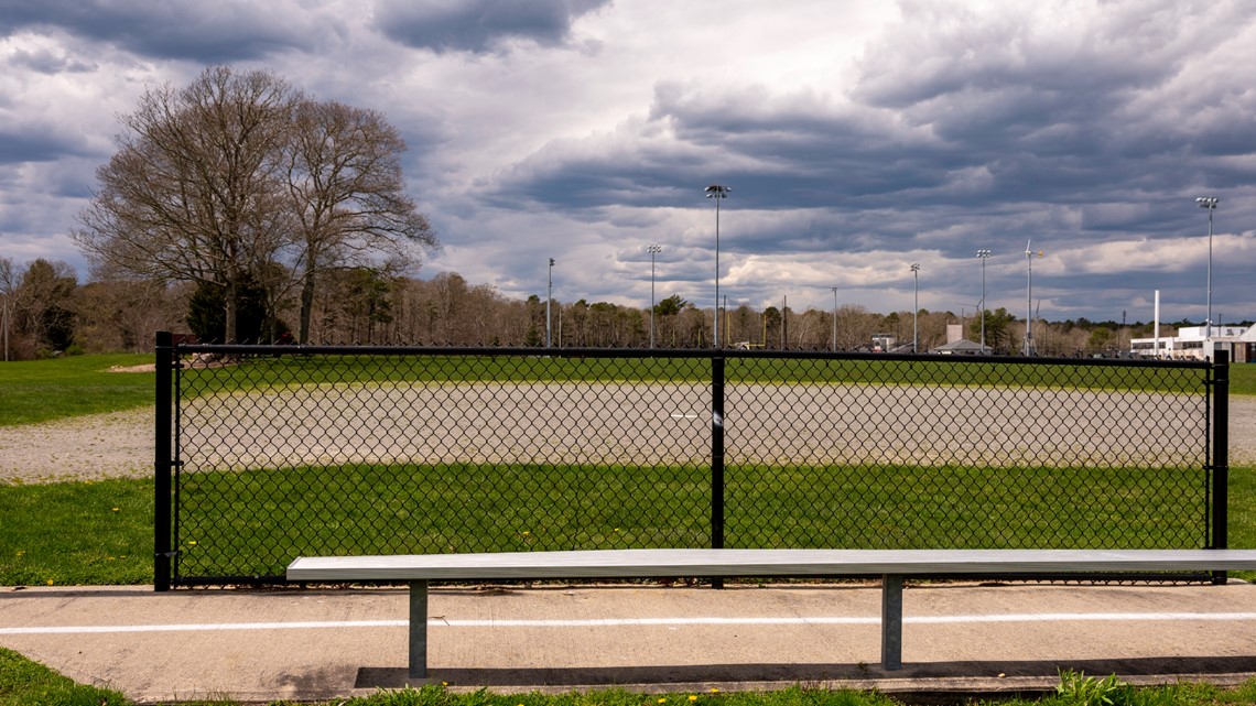 8 people linked to Newberg baseball team infected with COVID-19 | kgw.com