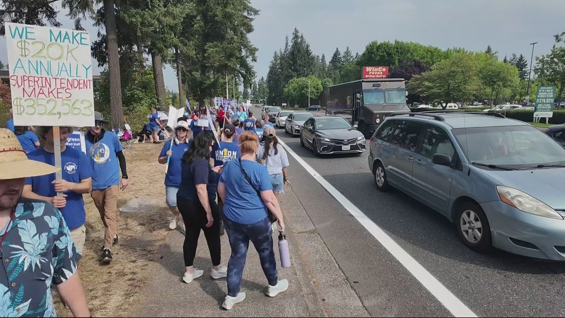 Evergreen schools strike enters second week of closures | kgw.com